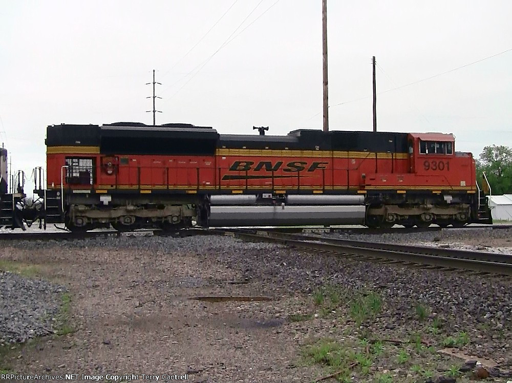 BNSF 9301